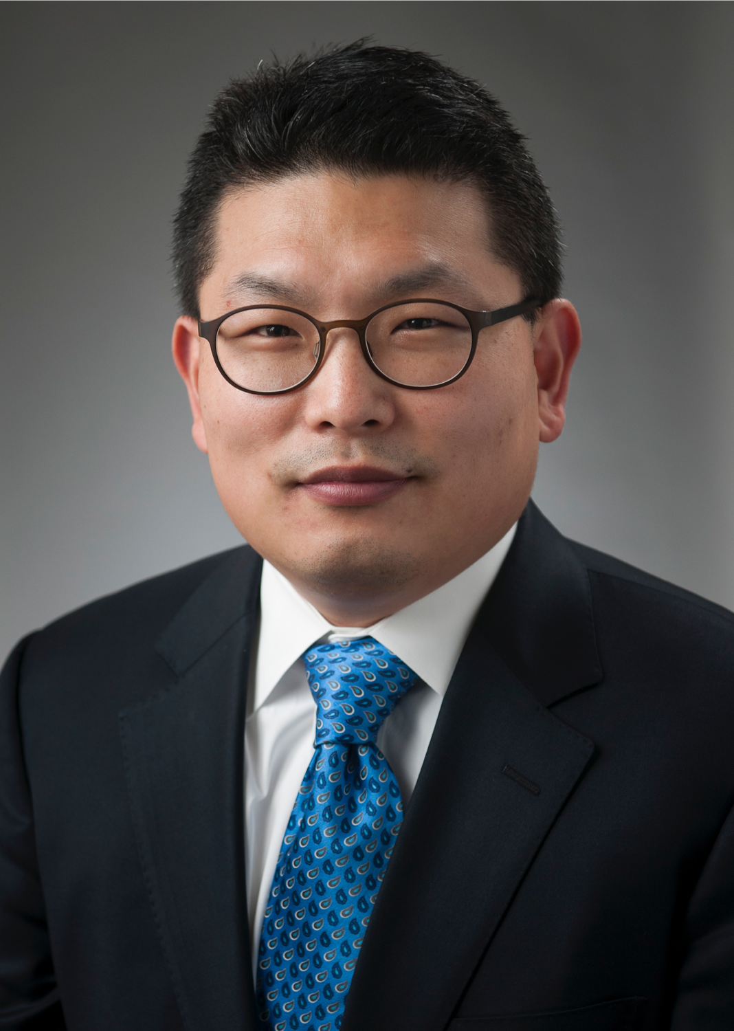 ChE’s Jungwoo Lee and Colleagues Obtain U.S. Patent for “Demineralized Bone Paper” : Riccio ...