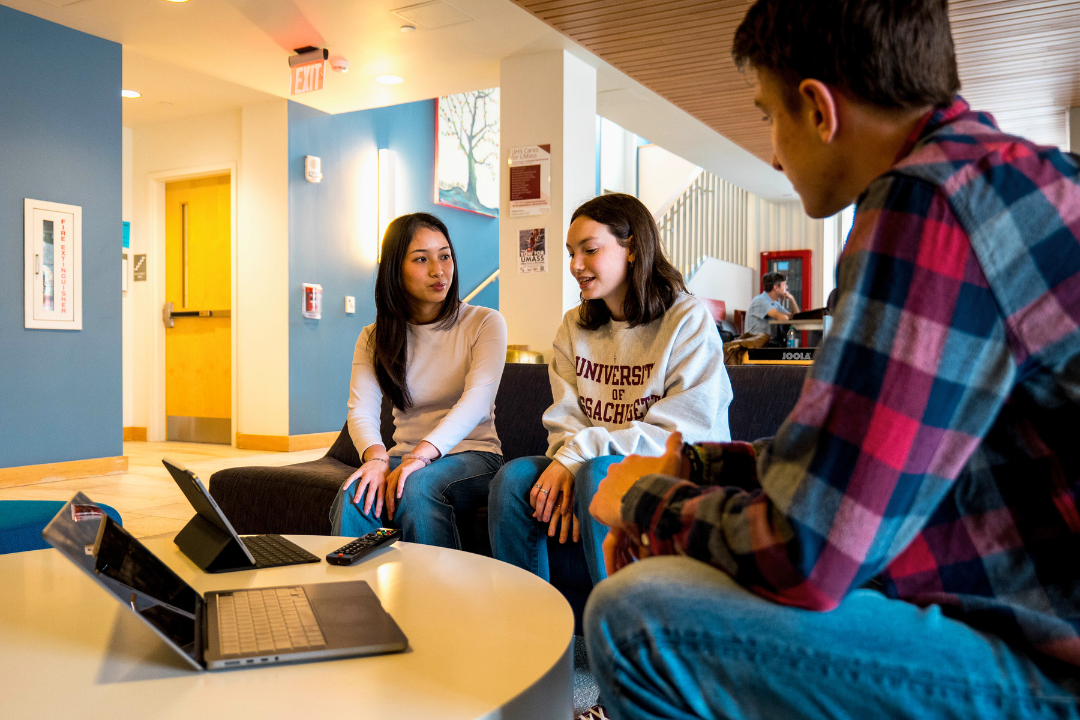 A Guide to Living in the Commonwealth Honors College Residential ...