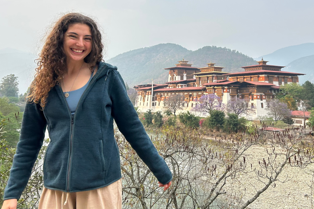 Elena Bauer : Commonwealth Honors College : UMass Amherst