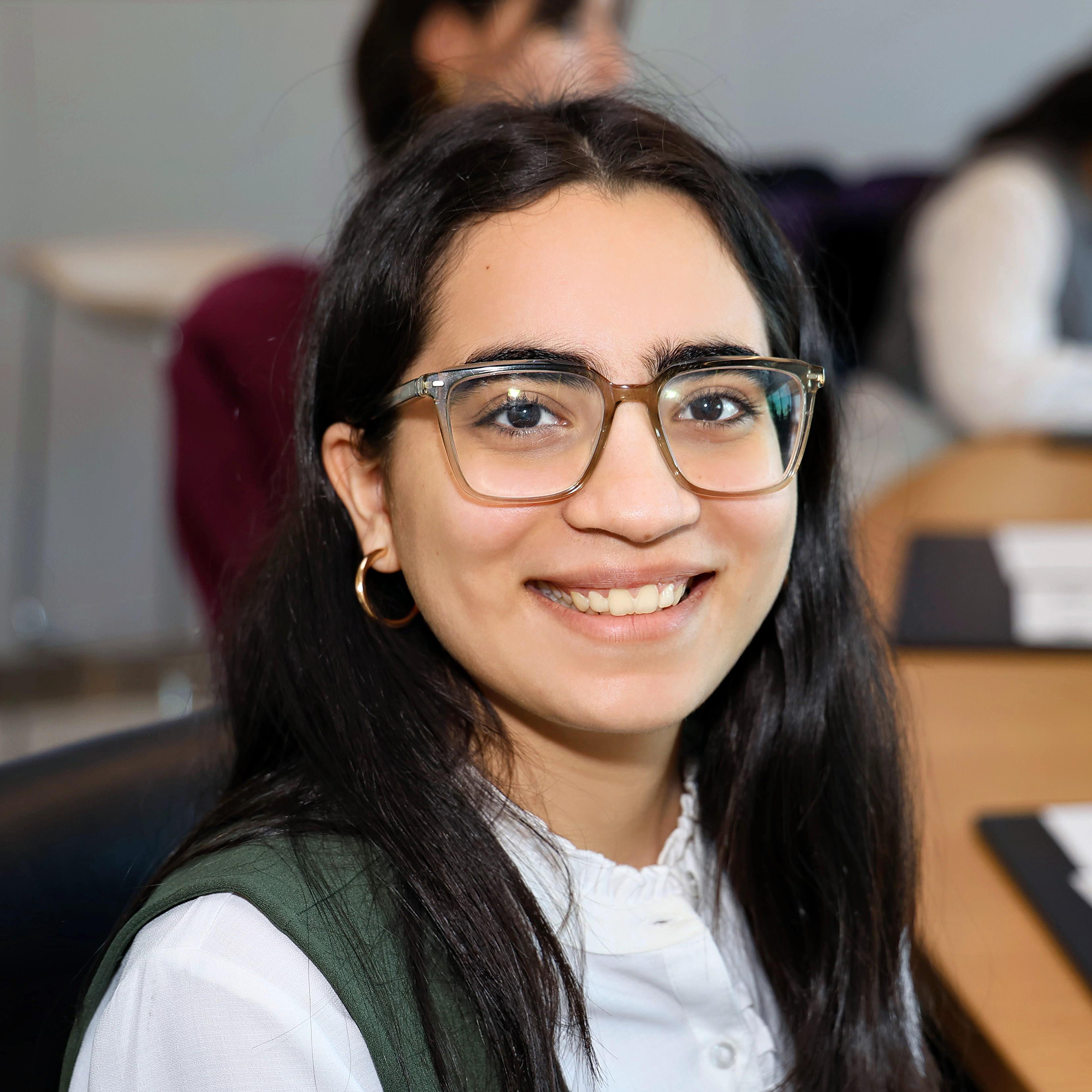 Gurnoor Kaur : College of Natural Sciences : UMass Amherst
