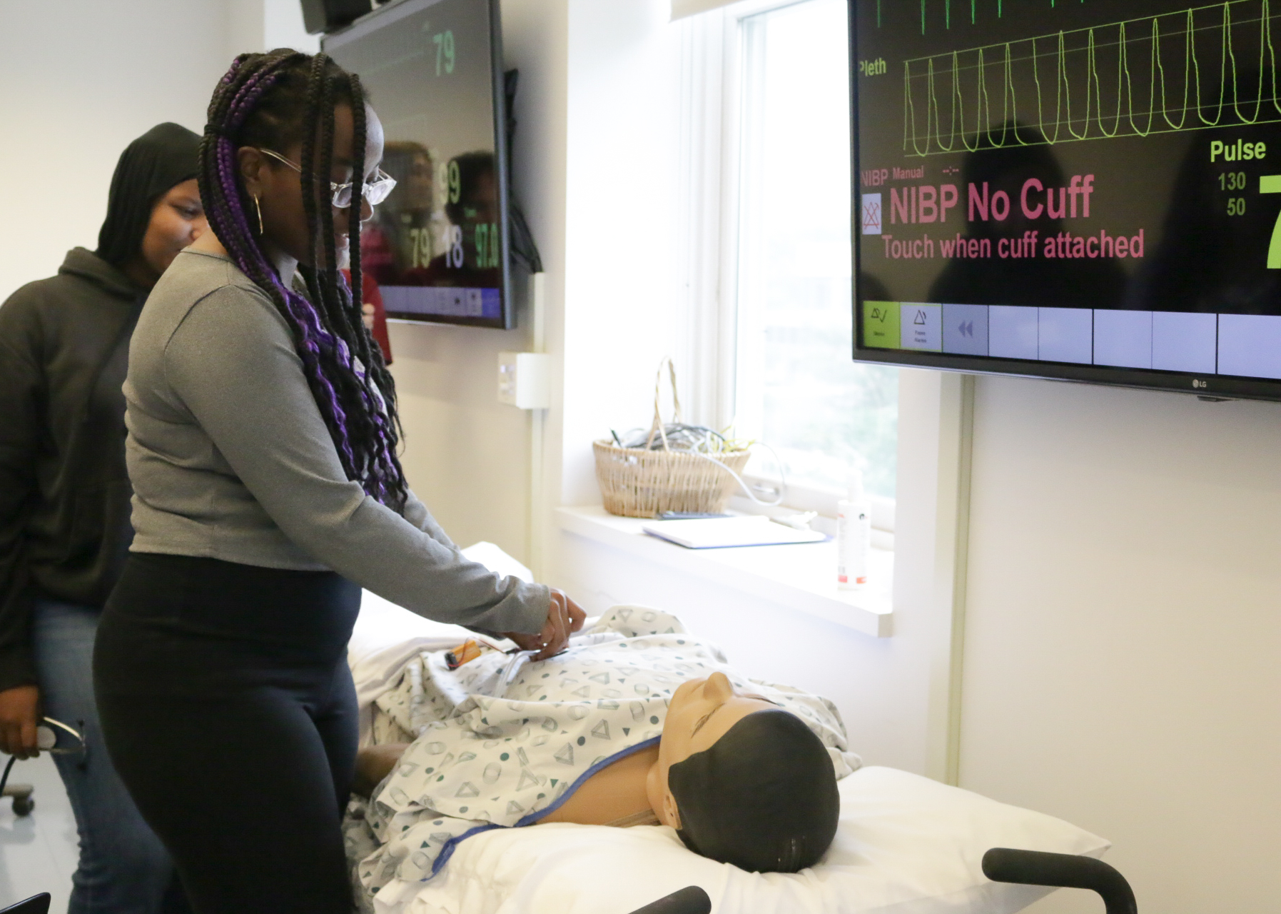 Center for Nursing and Engineering Innovation : Elaine Marieb College ...