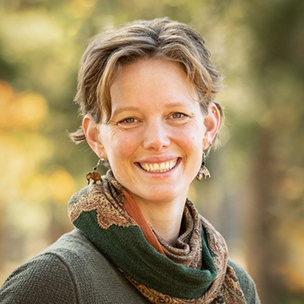 Elizabeth Martin's Instagram, Twitter & Facebook on IDCrawl
