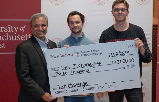 UMass Amherst Tech Challenge Awards Prizes to Seven Student Projects ...
